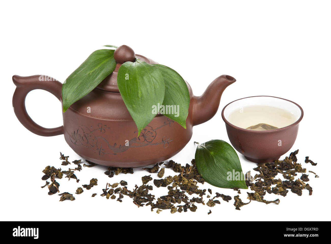 green tea in cup and pot isolated Stock Photo - Alamy