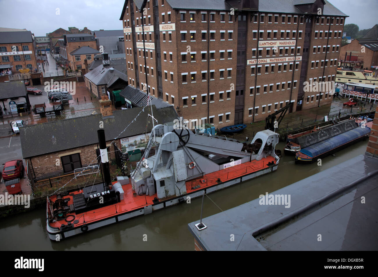 Sharpness canal docks, Gloucester, UK Stock Photo - Alamy