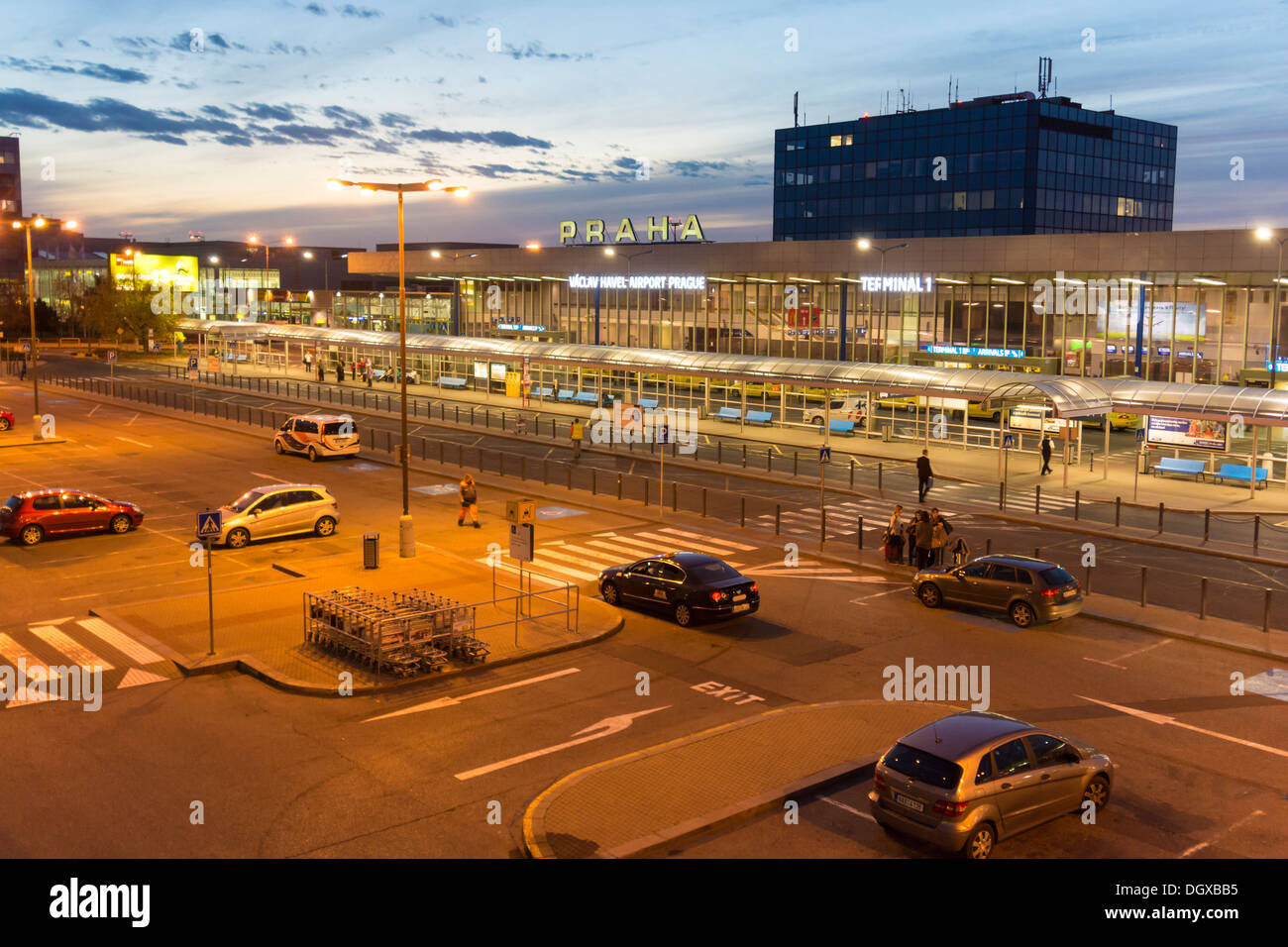 Prague václav havel airport hi-res stock photography and images - Alamy