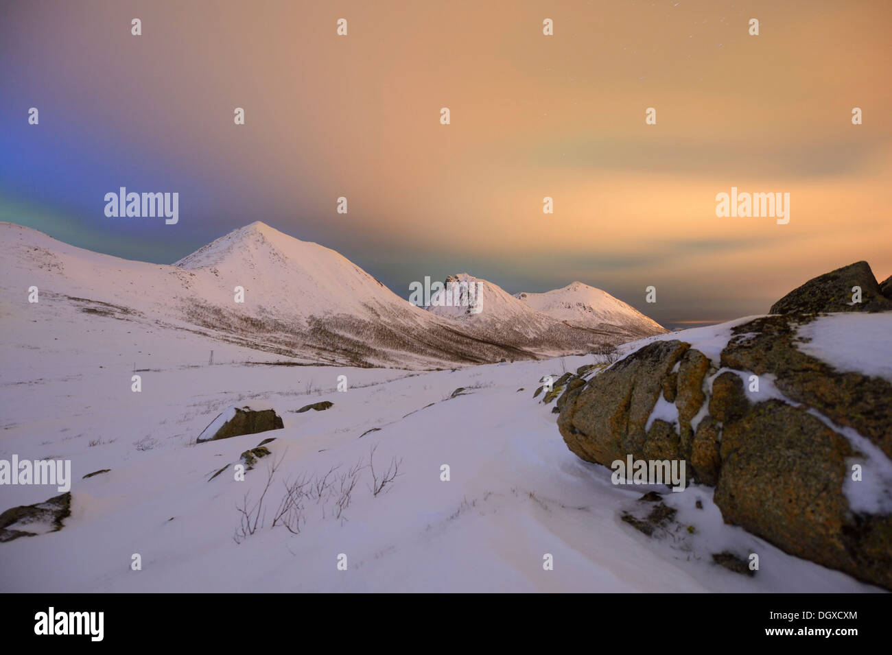 Moonlight snow mountains hi-res stock photography and images - Alamy