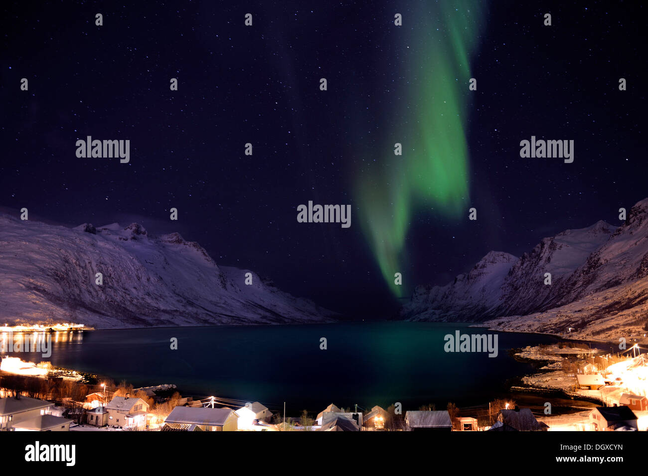 Aurora borealis over houses hi-res stock photography and images - Alamy