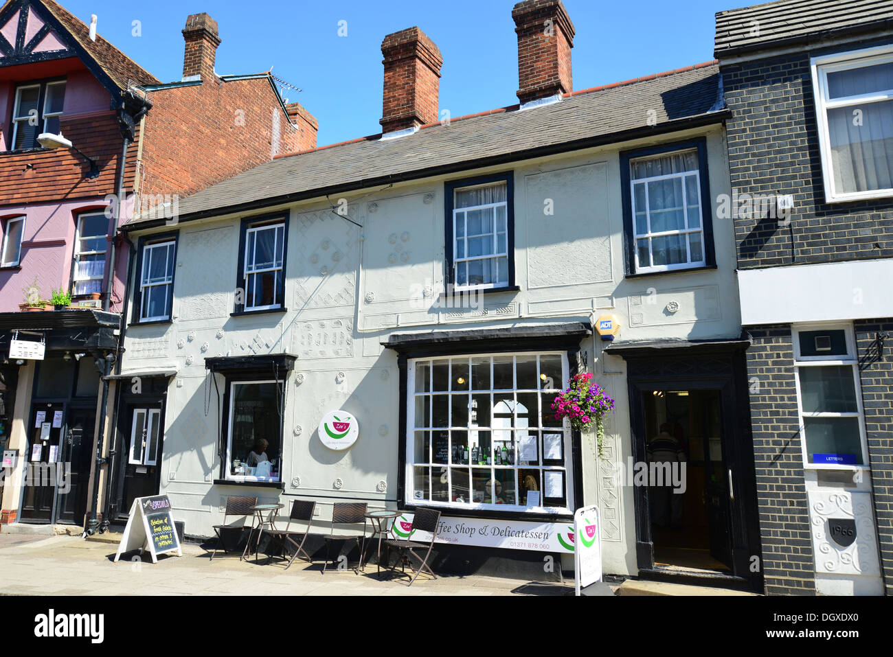 Dunmow town centre hi-res stock photography and images - Alamy