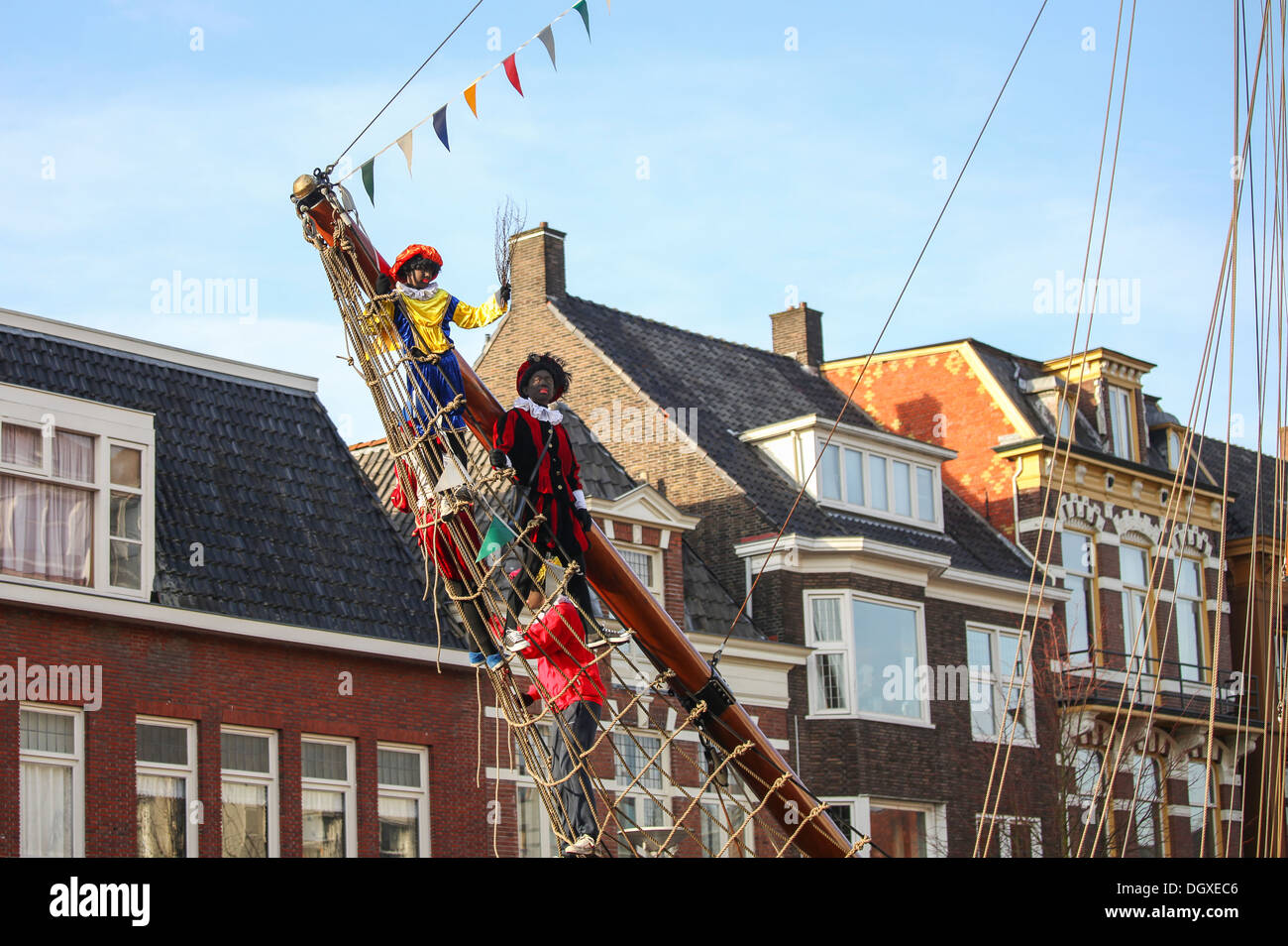 Sinterklaas boat hi-res stock photography and images - Alamy