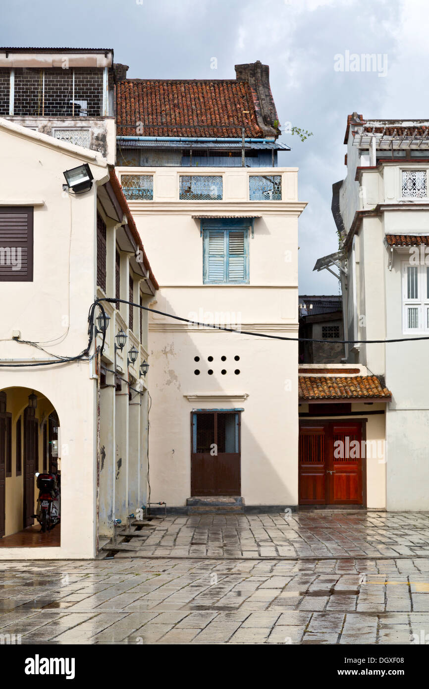 Shop terrace houses Leong San Tong Khoo Kongsi, George Town, Penang ...