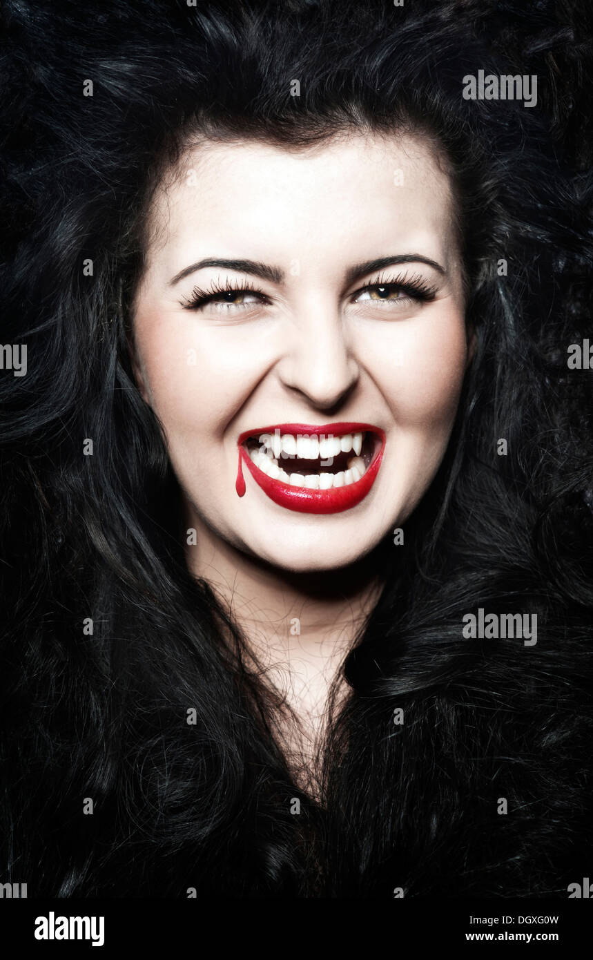 Woman vampire hi-res stock photography and images - Alamy
