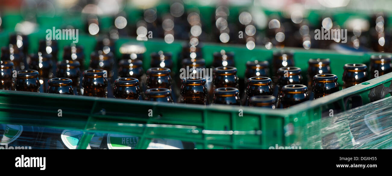 Empty containers hi-res stock photography and images - Alamy