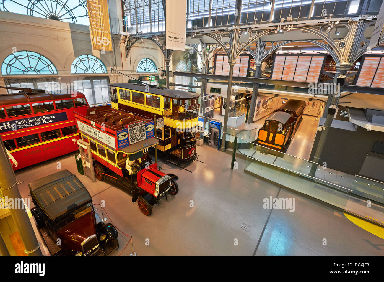 The London Transport Museum, or LT Museum based in Covent Garden ...