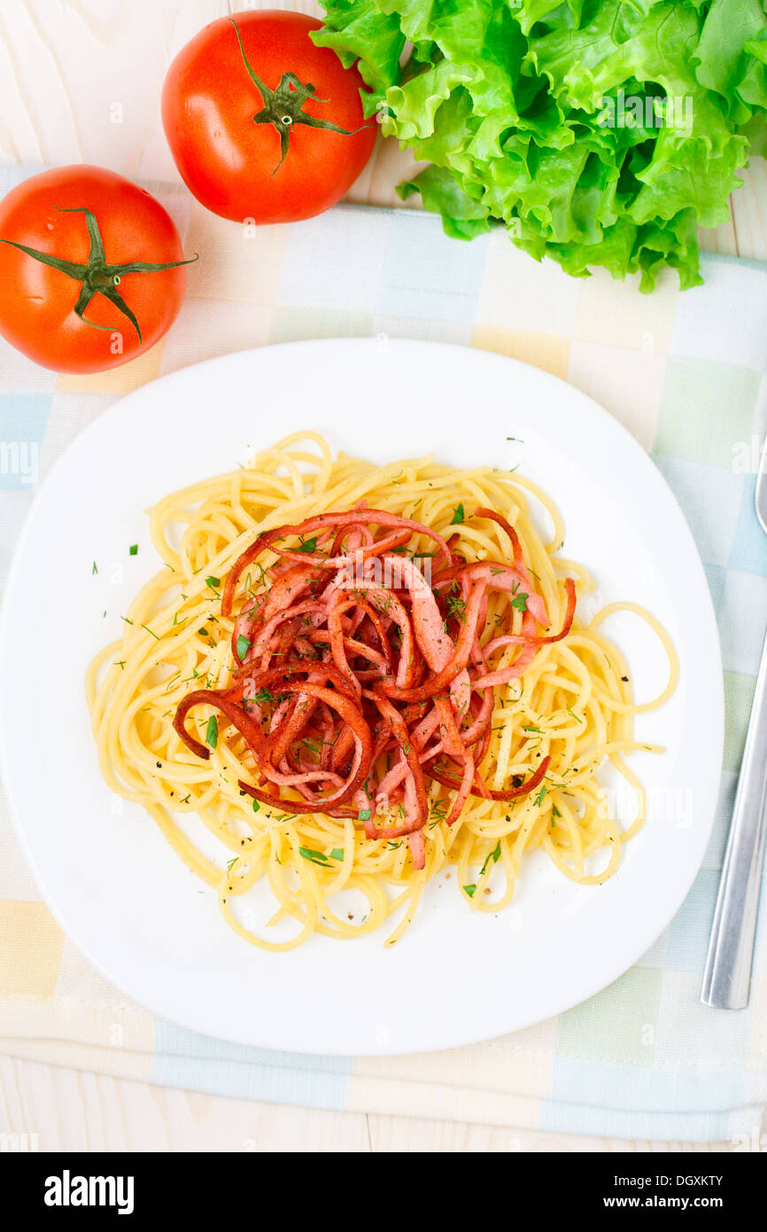 Spaghetti with fried ham Stock Photo - Alamy