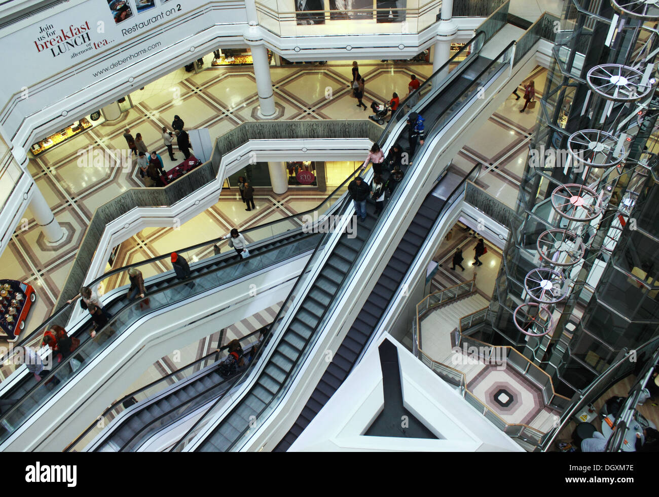 Pole town shopping mall hi-res stock photography and images - Alamy