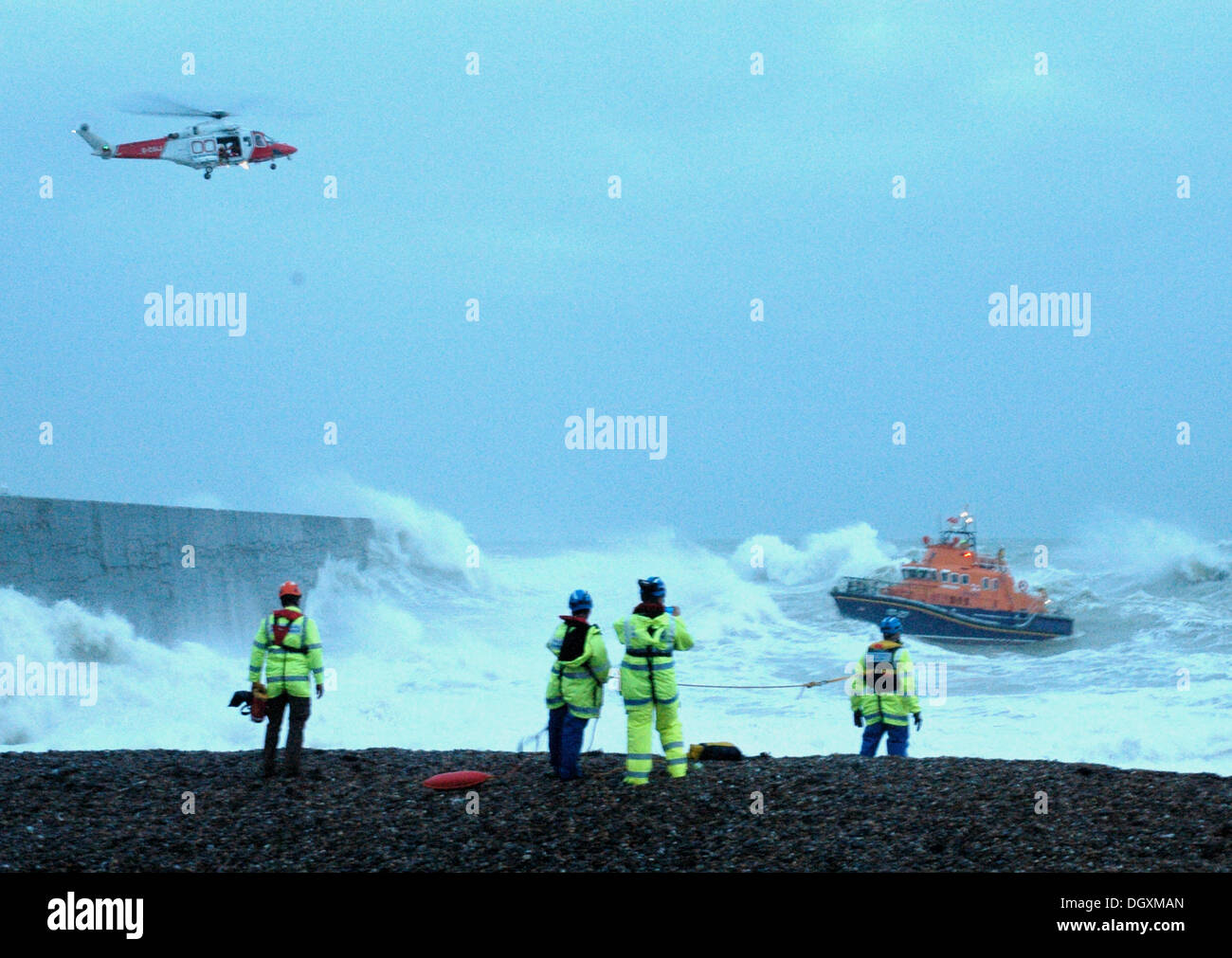 Lifeboat rescue storm hi-res stock photography and images - Alamy