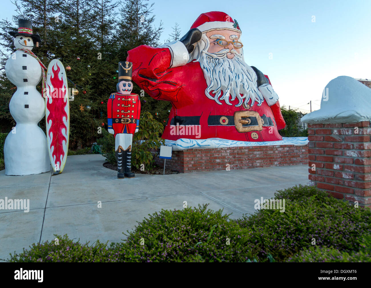 Frosty the snowman hi-res stock photography and images - Alamy