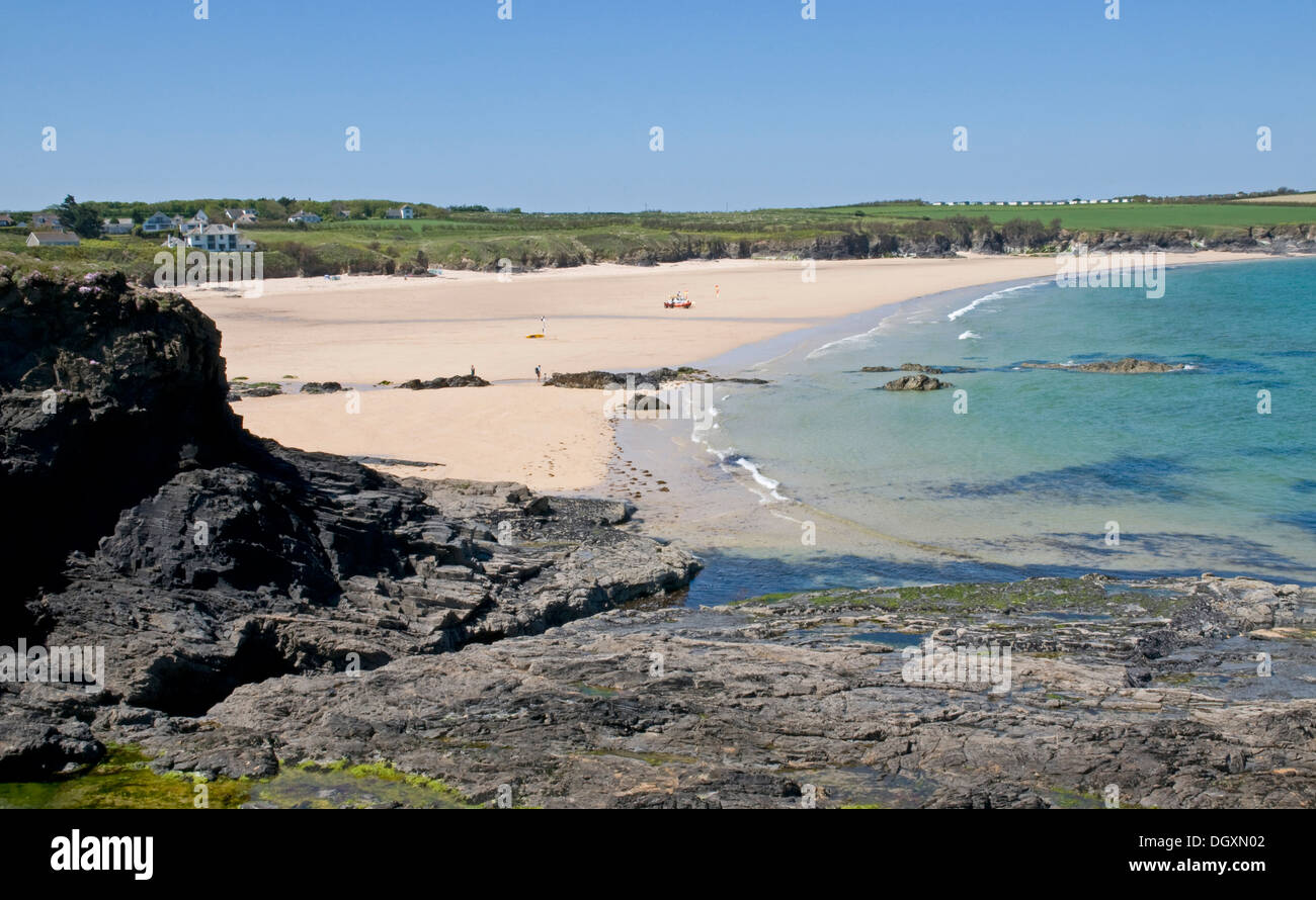 Attractive sandy beach at Harlyn Bay on the north Cornwall, looking ...