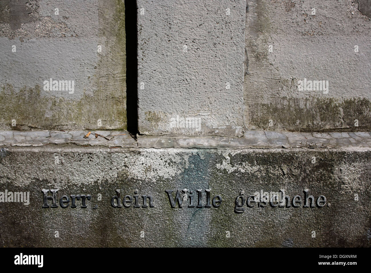 Inscription on cross hi-res stock photography and images - Alamy