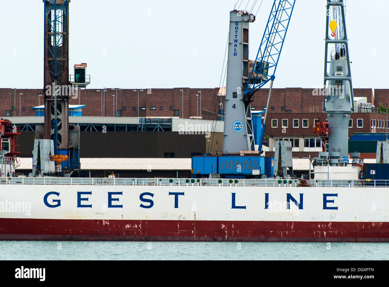 Geest containers hi-res stock photography and images - Alamy Geest containers hi-res stock photography and images - Alamy