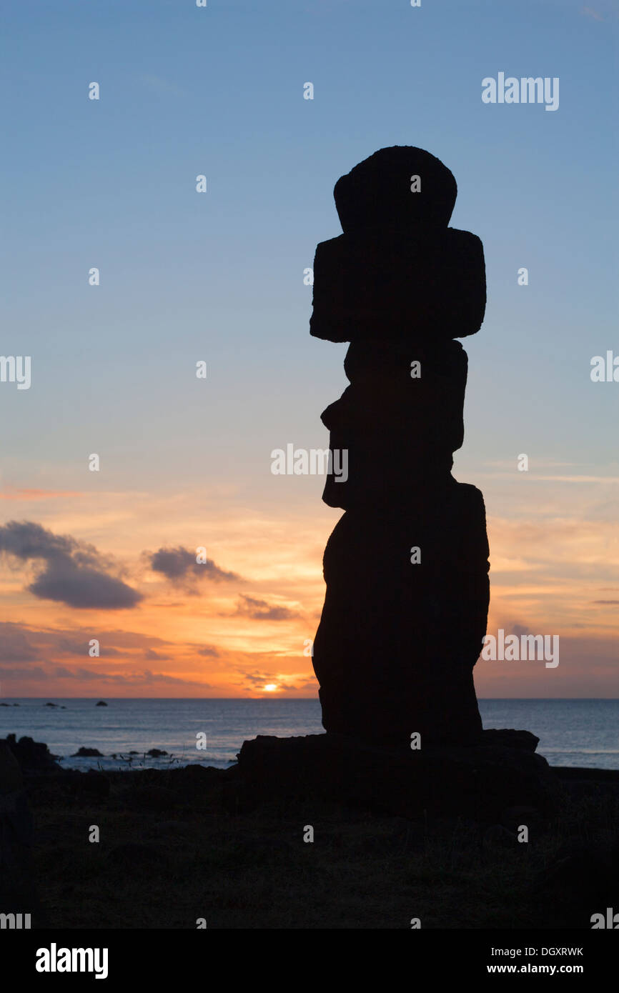 Single Moai on Rapa Nui coast at sunset Stock Photo - Alamy