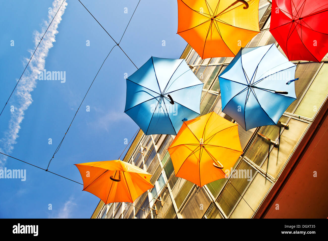 Street decoration hi-res stock photography and images - Alamy