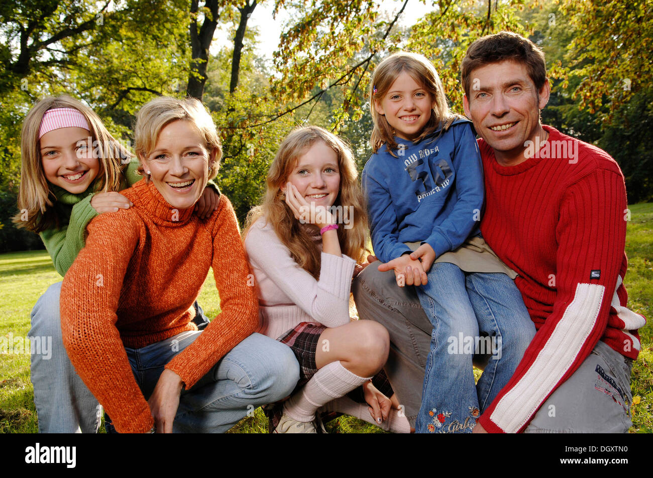 Mother father teenagers hi-res stock photography and images - Alamy