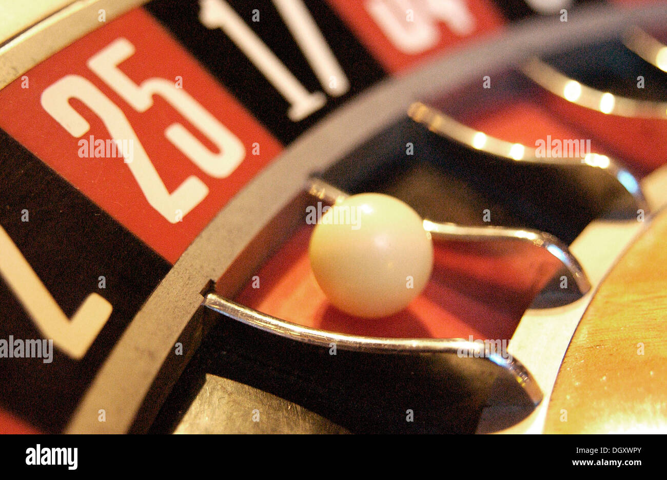 Roulettes ball hi-res stock photography and images - Alamy