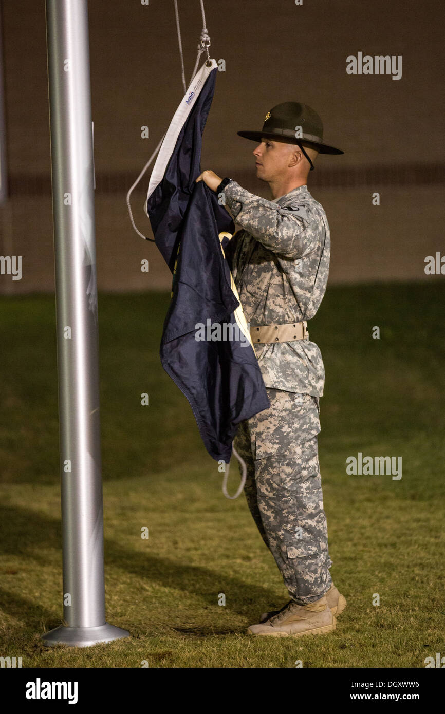 Raises flag hi-res stock photography and images - Alamy