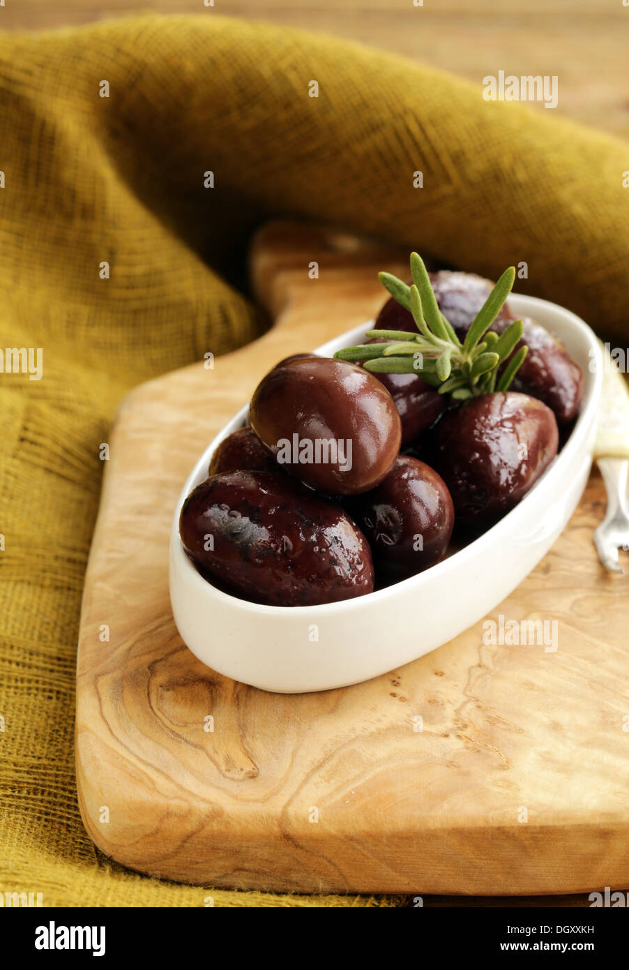 Black kalamata hi-res stock photography and images - Alamy