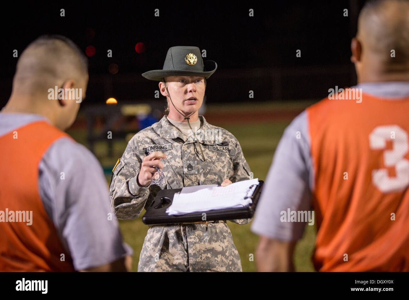 A female Drill Sergeant instructor with Drill Sergeant candidates at ...