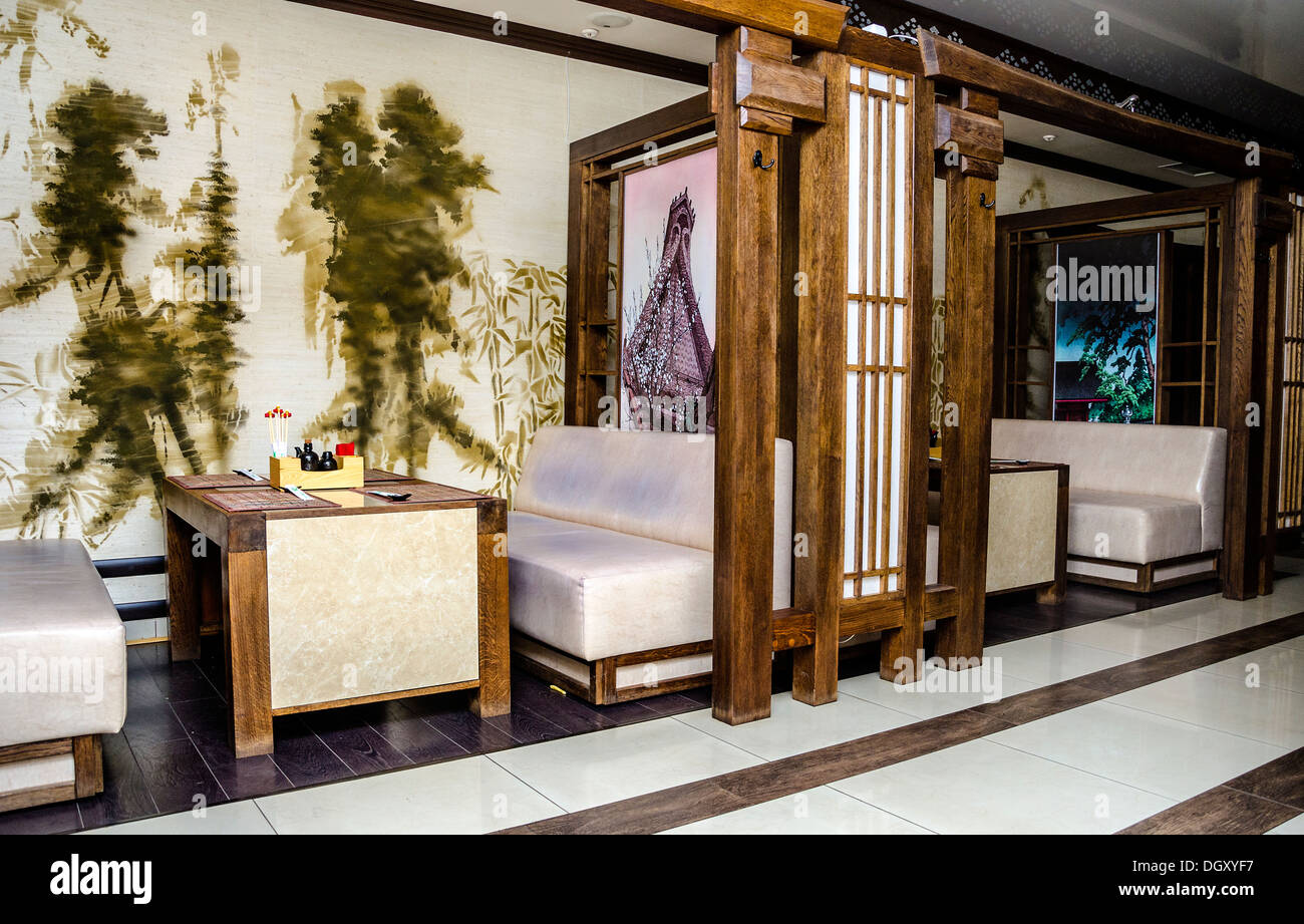 Interior of japanese restauran and sushi bar Stock Photo - Alamy