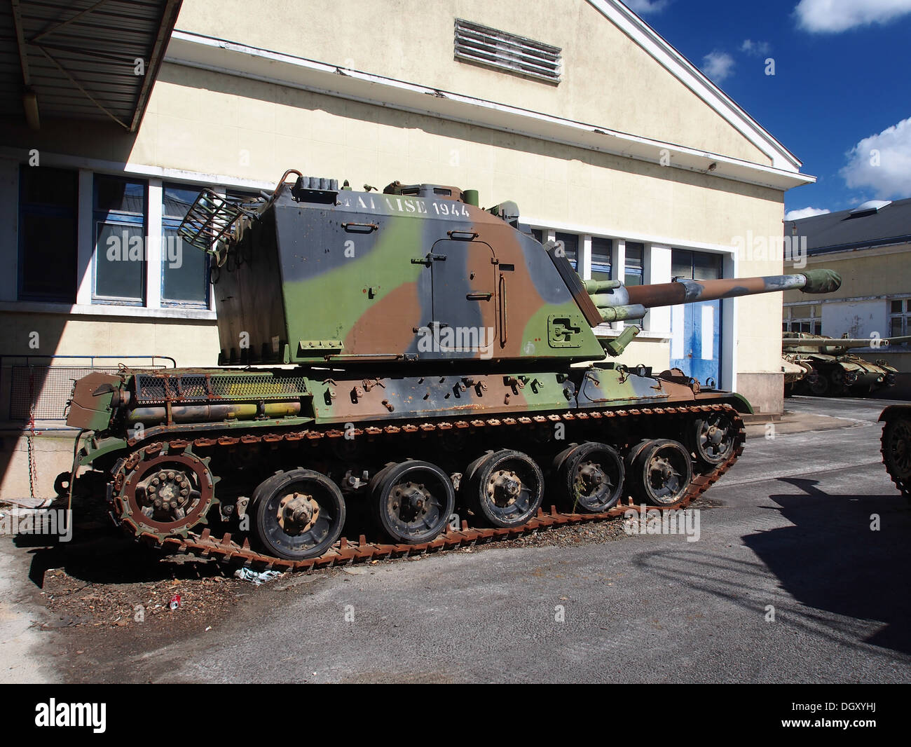 The GTC 155mm AUF1, also known as the AMX 30 AuF1 and named Falaise ...