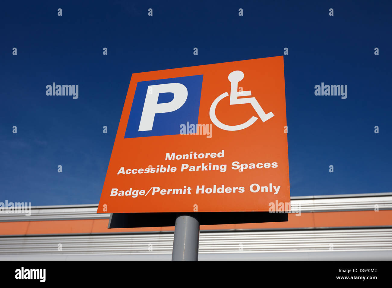 reserved car parking sign at a retail outlet Stock Photo - Alamy