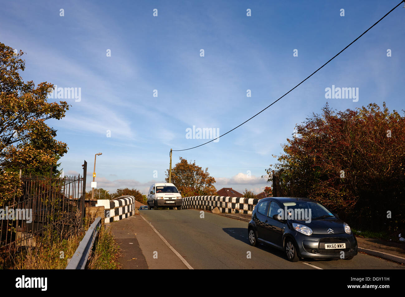 Blue anchor bridge no hi-res stock photography and images - Alamy