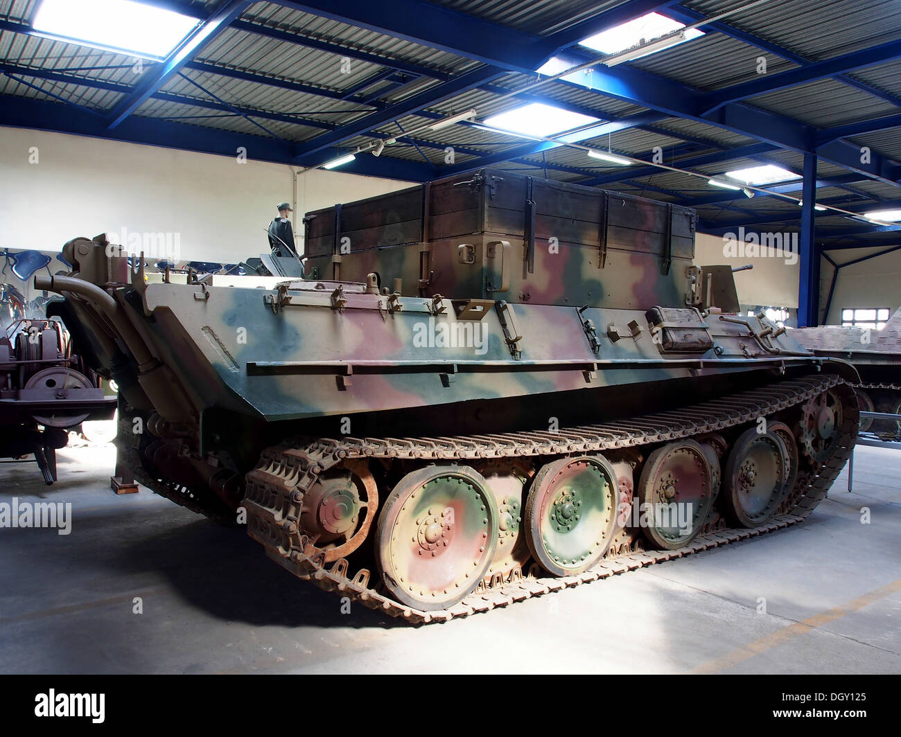 The SdKfz 179 Bergepanther is a German armored recovery vehicle from ...