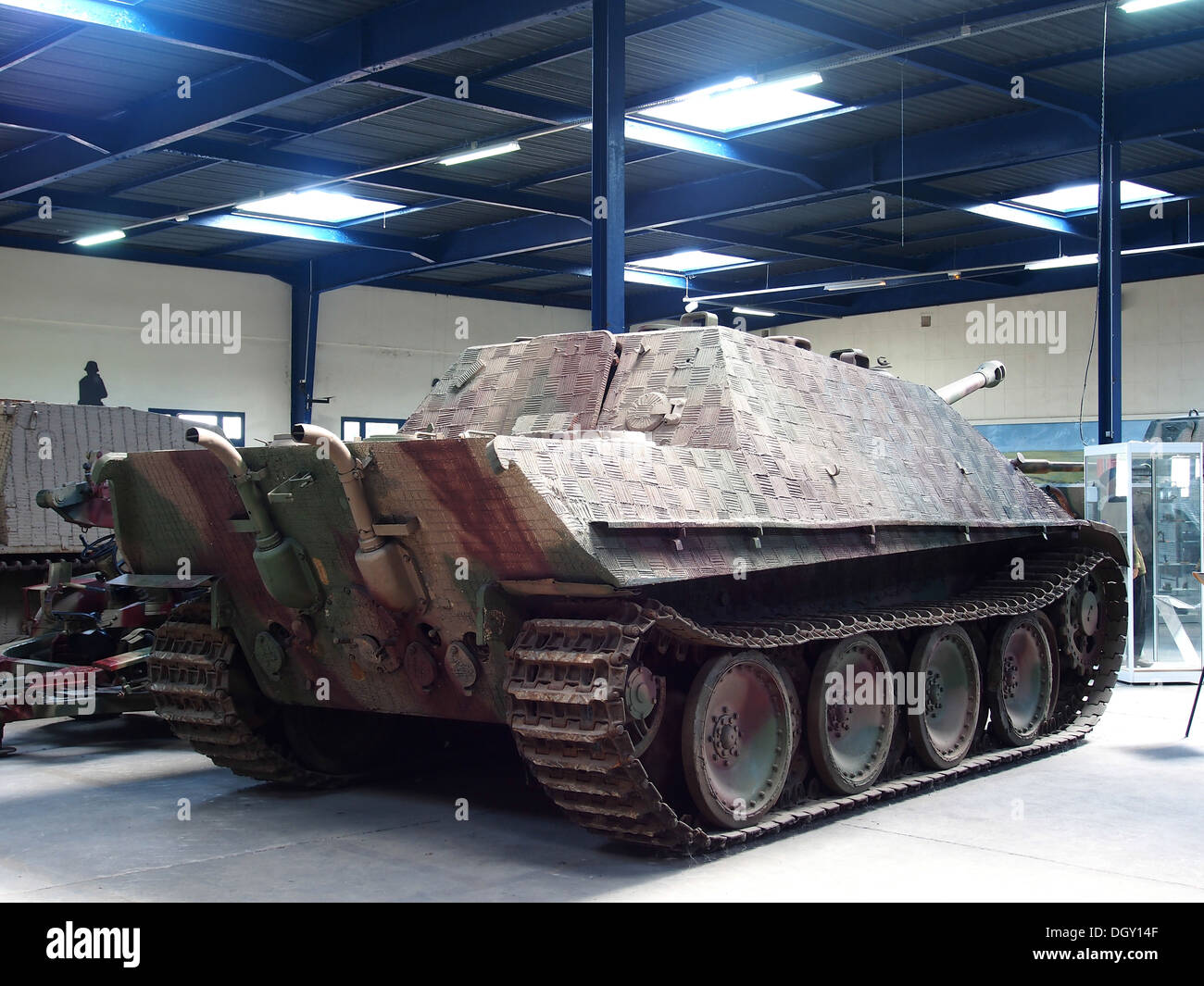 The Jagdpanther, a German tank destroyer used during World War II, is ...