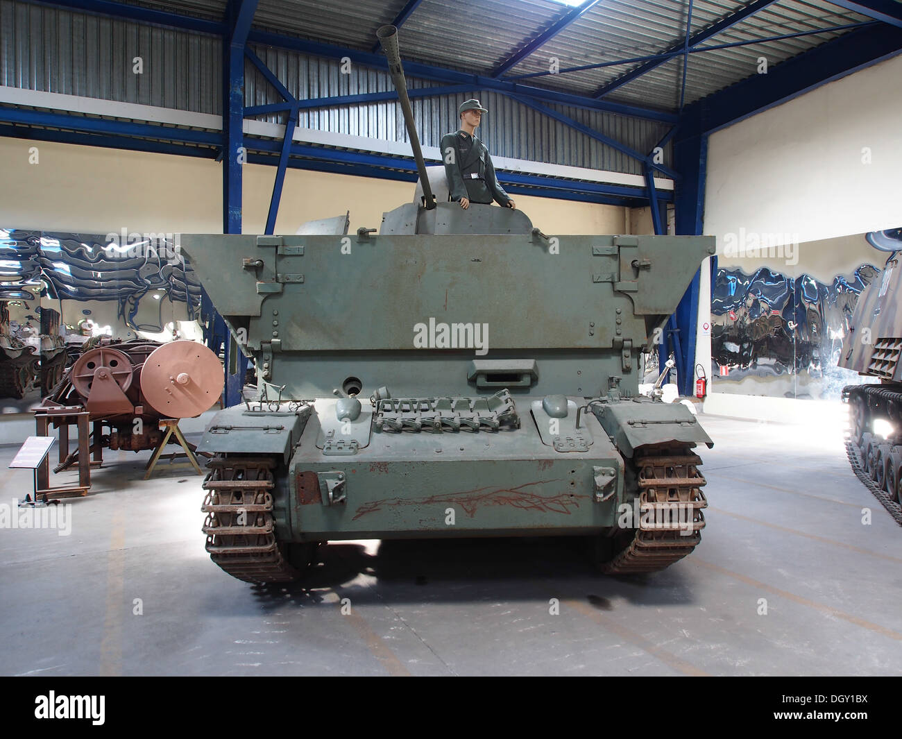 The Flakpanzer IV Mobelwagen, a German anti-aircraft tank from World ...