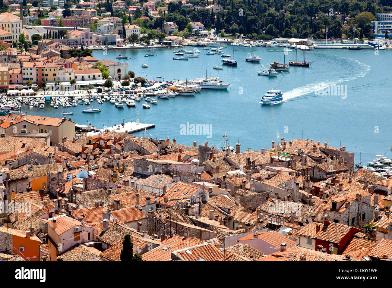 View bell tower st hi-res stock photography and images - Alamy
