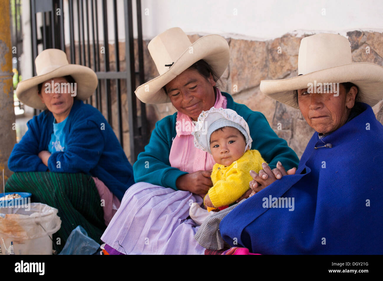 Indigenous inca hi-res stock photography and images - Alamy
