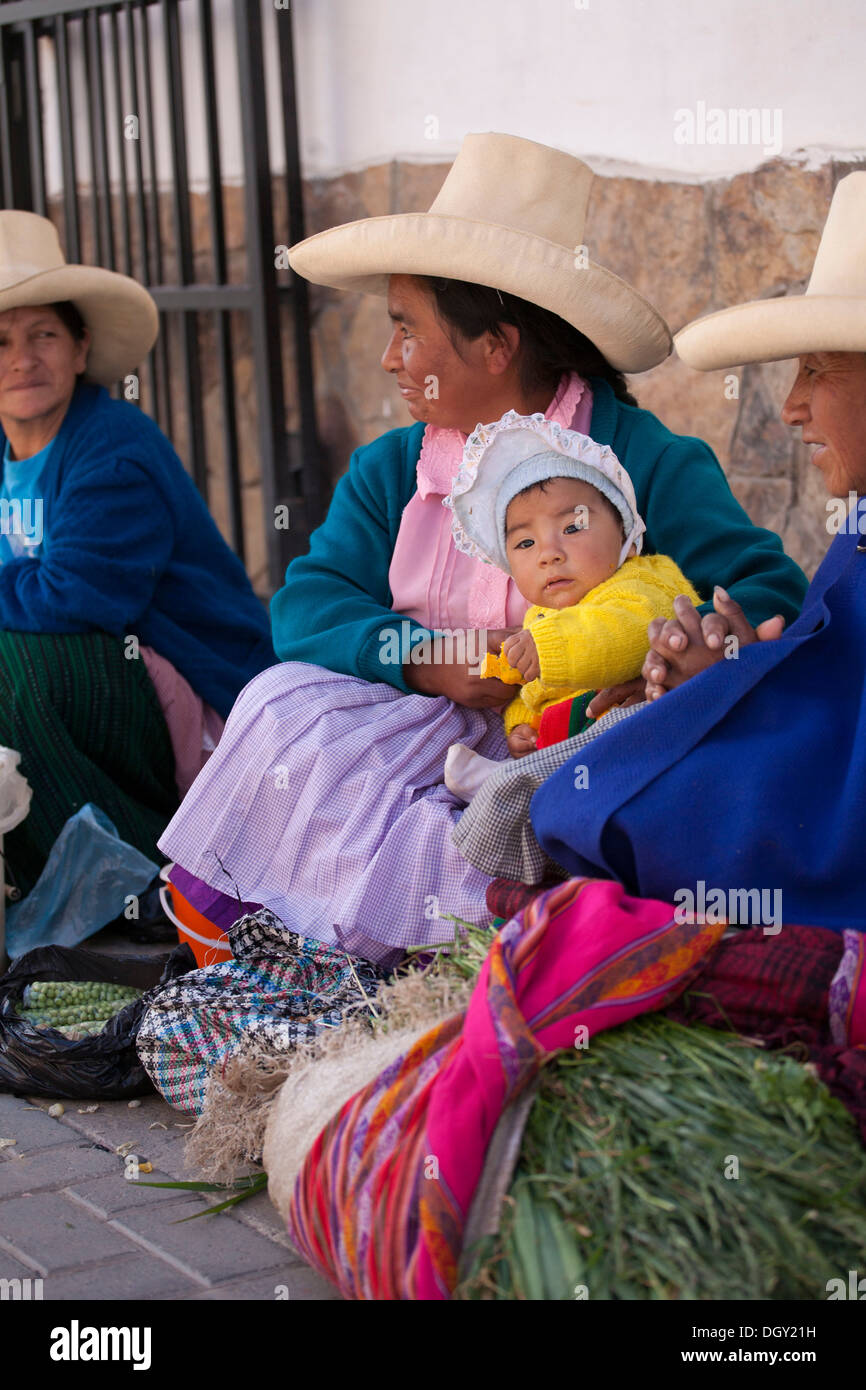 Indigenous inca hi-res stock photography and images - Alamy