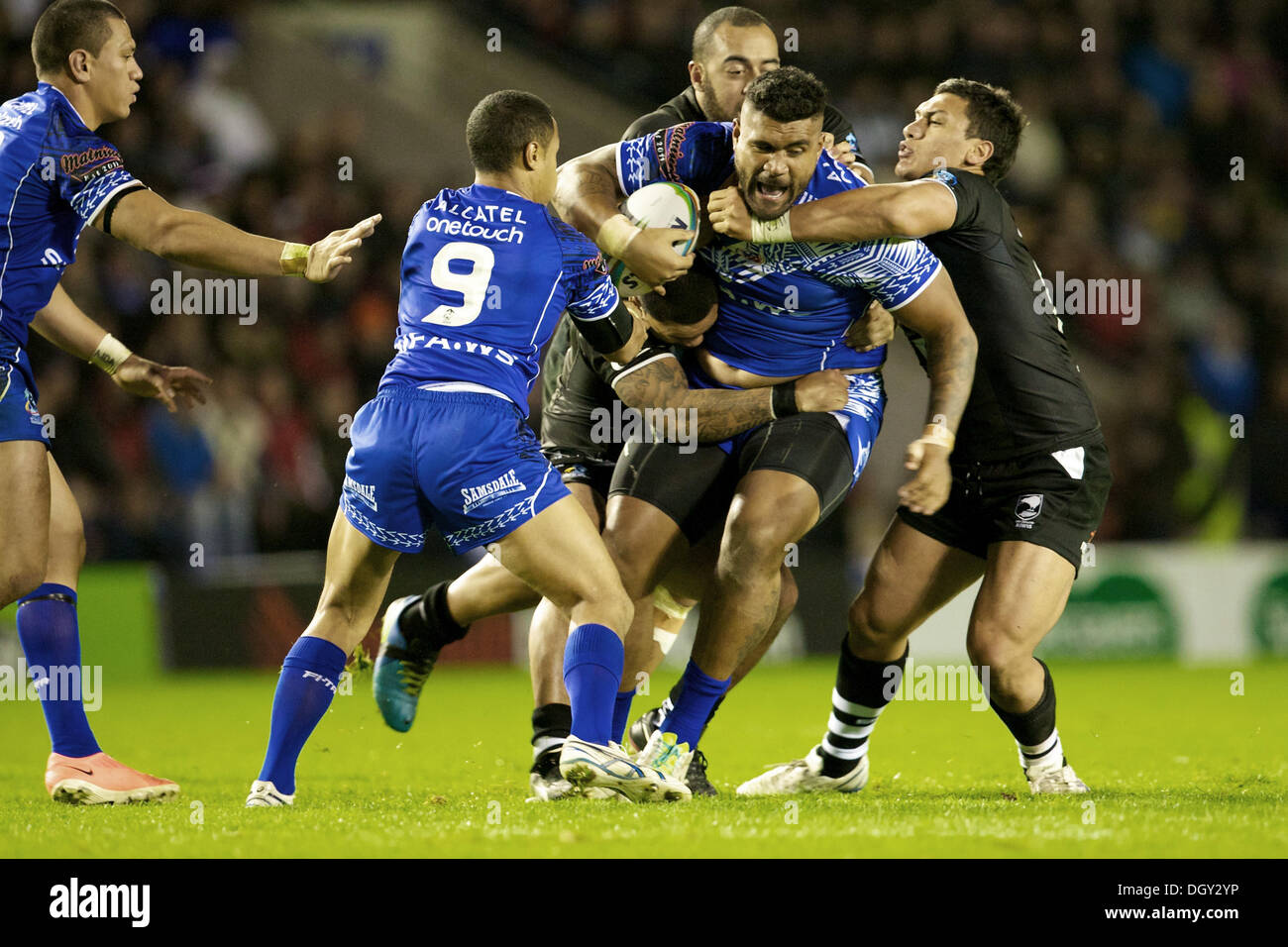 Warrington, UK. 27th Oct, 2013. Pita Godinet (Samoa & New Zealand ...