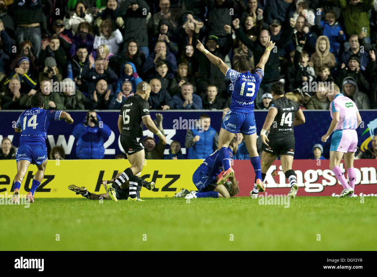 Warrington, UK. 27th Oct, 2013. Sauaso Sue (Samoa & Wests Tigers ...