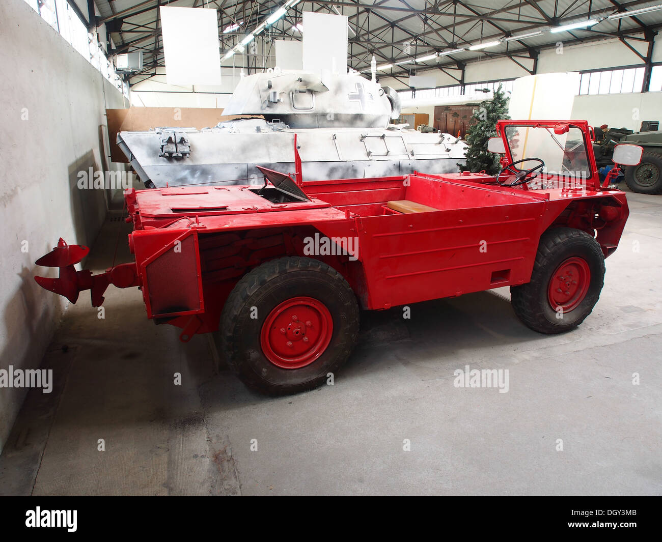 The VB 100 Bison, designed by Victor Bouffort and built by Batignolles ...