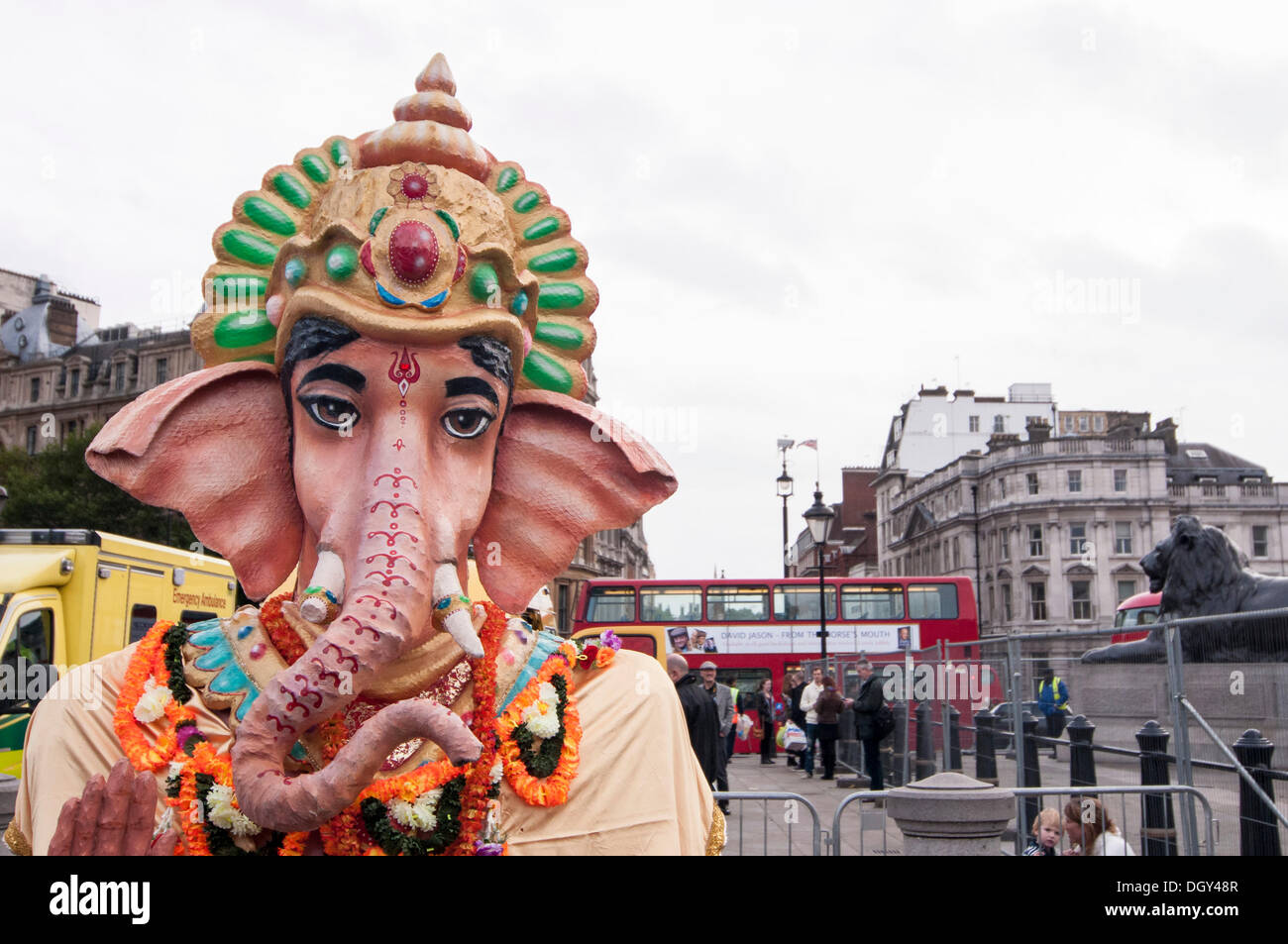 Sikh statue hi-res stock photography and images - Alamy