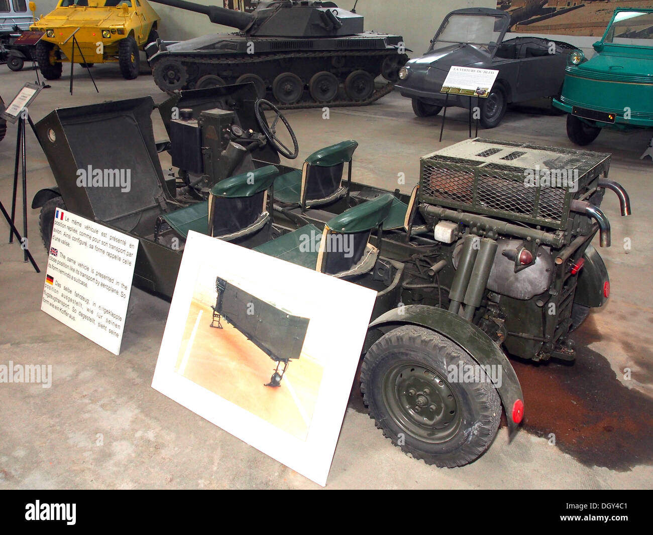 Case vehicle hi-res stock photography and images - Alamy