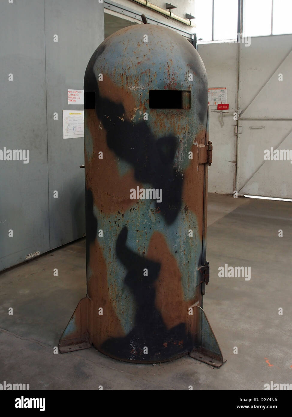 The 1943-1944 Glocke, also known as the bell-cabin, is a WWII German ...