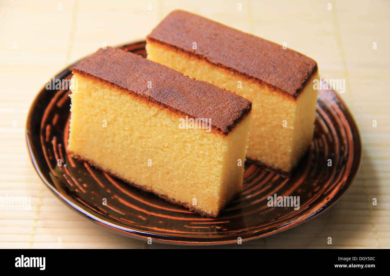 Castella hi-res stock photography and images - Alamy