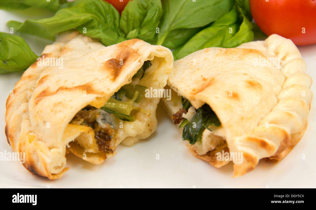 Calzone hi-res stock photography and images - Alamy