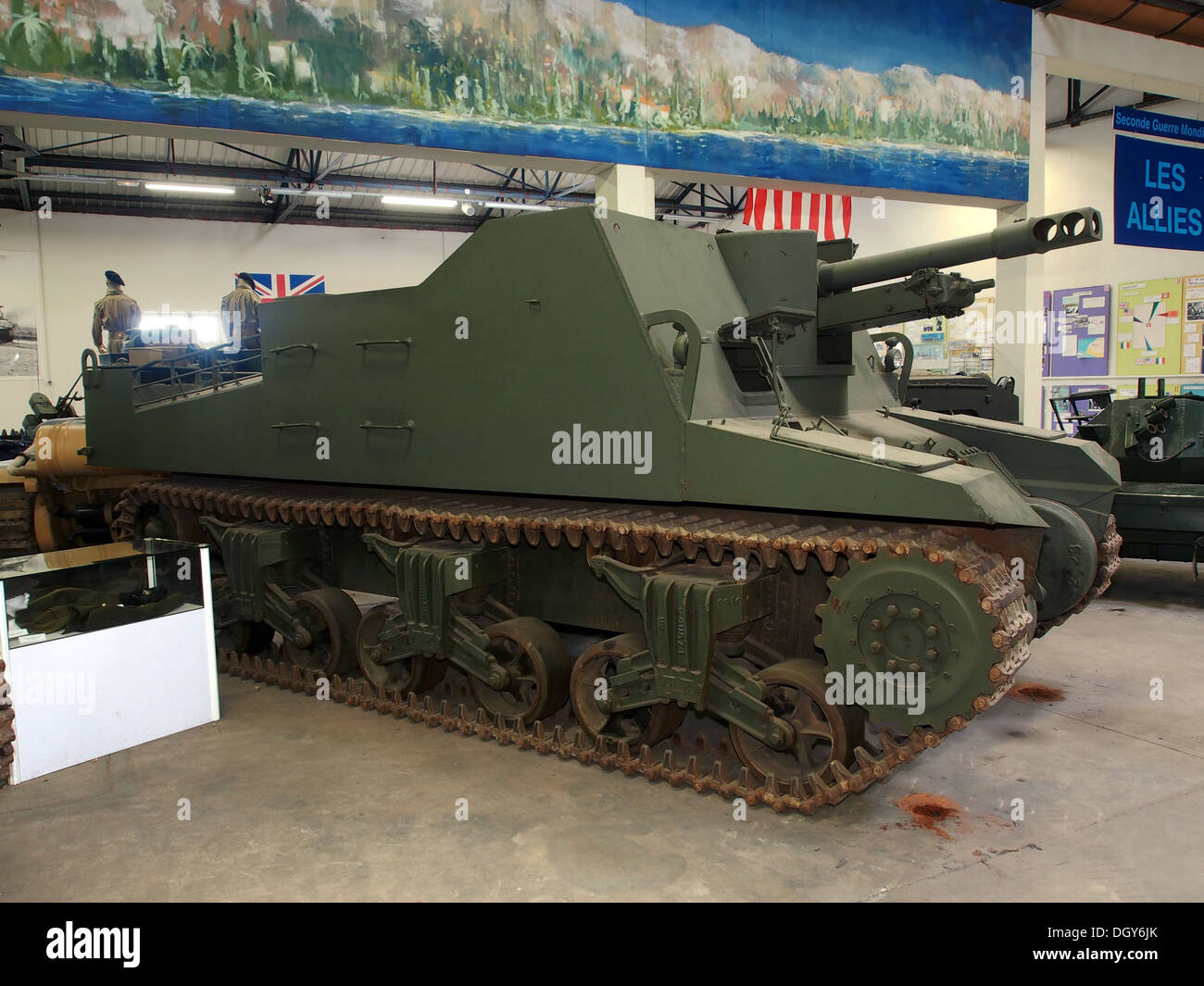 The Sexton is a Canadian self-propelled howitzer, displayed at the Tank ...