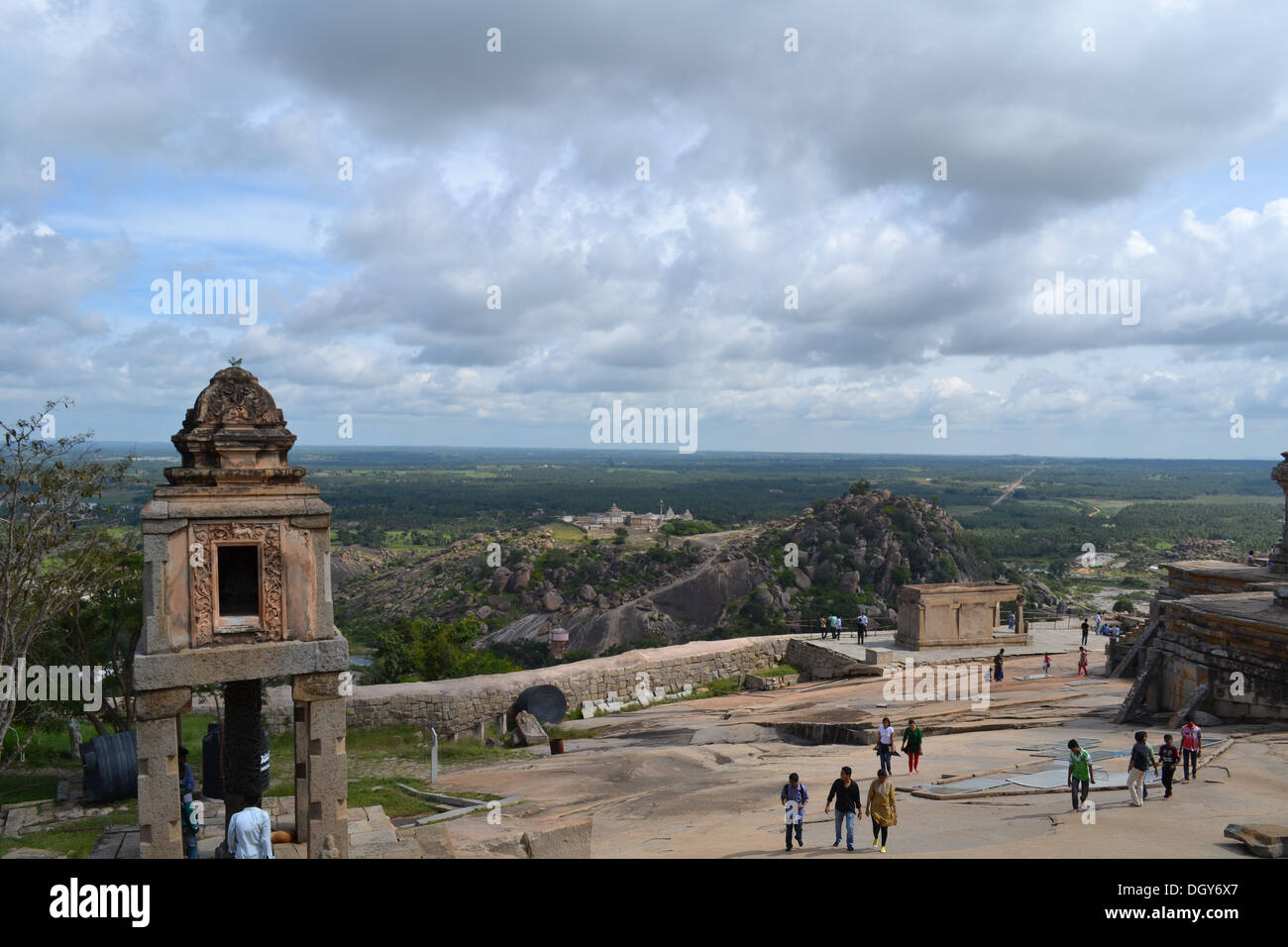 Bahubali jain temple hi-res stock photography and images - Alamy