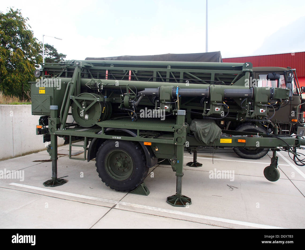 The Koninklijke Landmacht RADAR unit on trailer is part of the Dutch ...