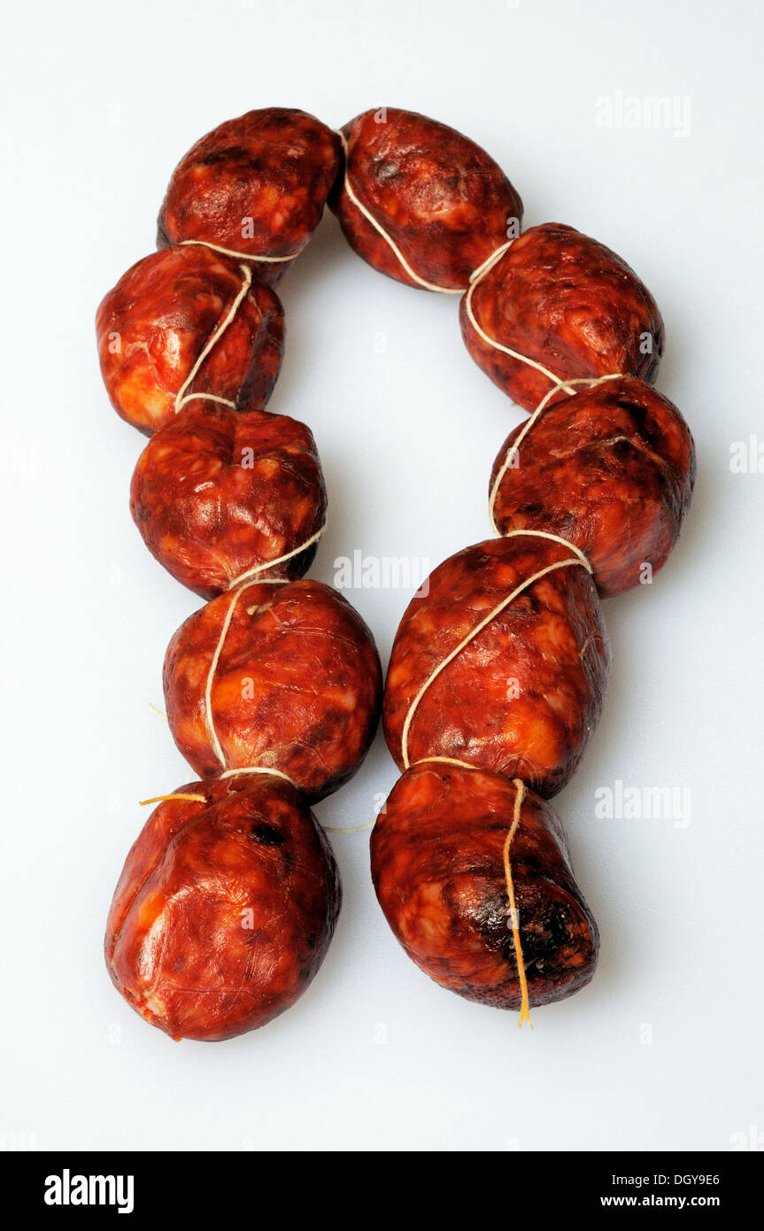 String of sausages hi-res stock photography and images - Alamy