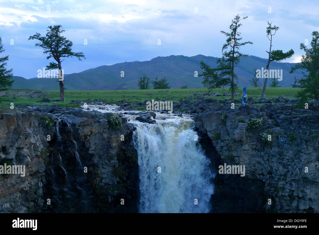 Orkhon waterfall, Orkhon Khuerkhree, Kharkhorin, Oevoerkhangai Aimak ...