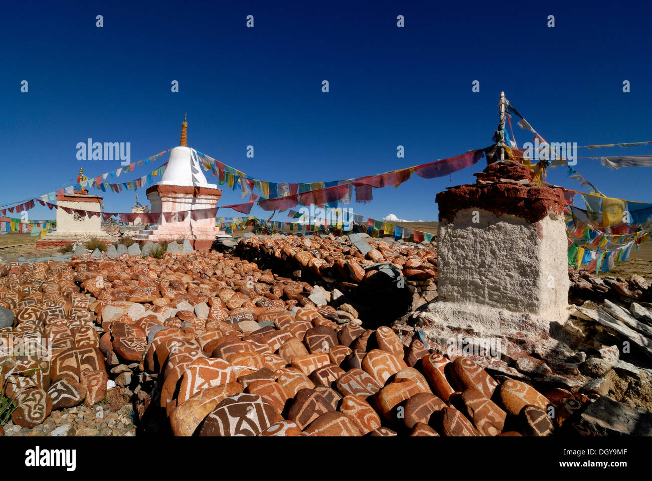 Kang rinpoche hi-res stock photography and images - Alamy