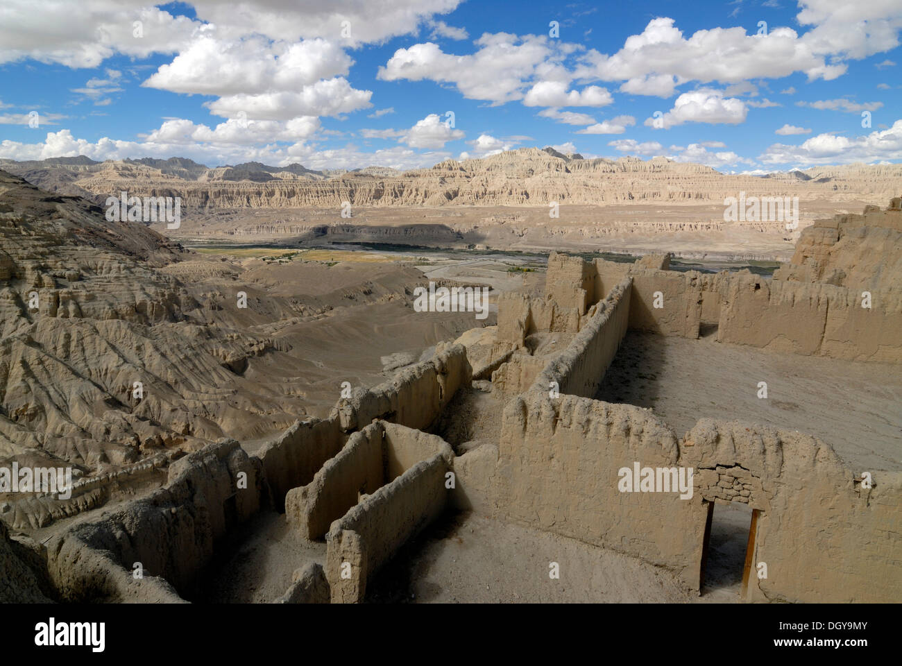 Canyon of sutlej river hi-res stock photography and images - Alamy